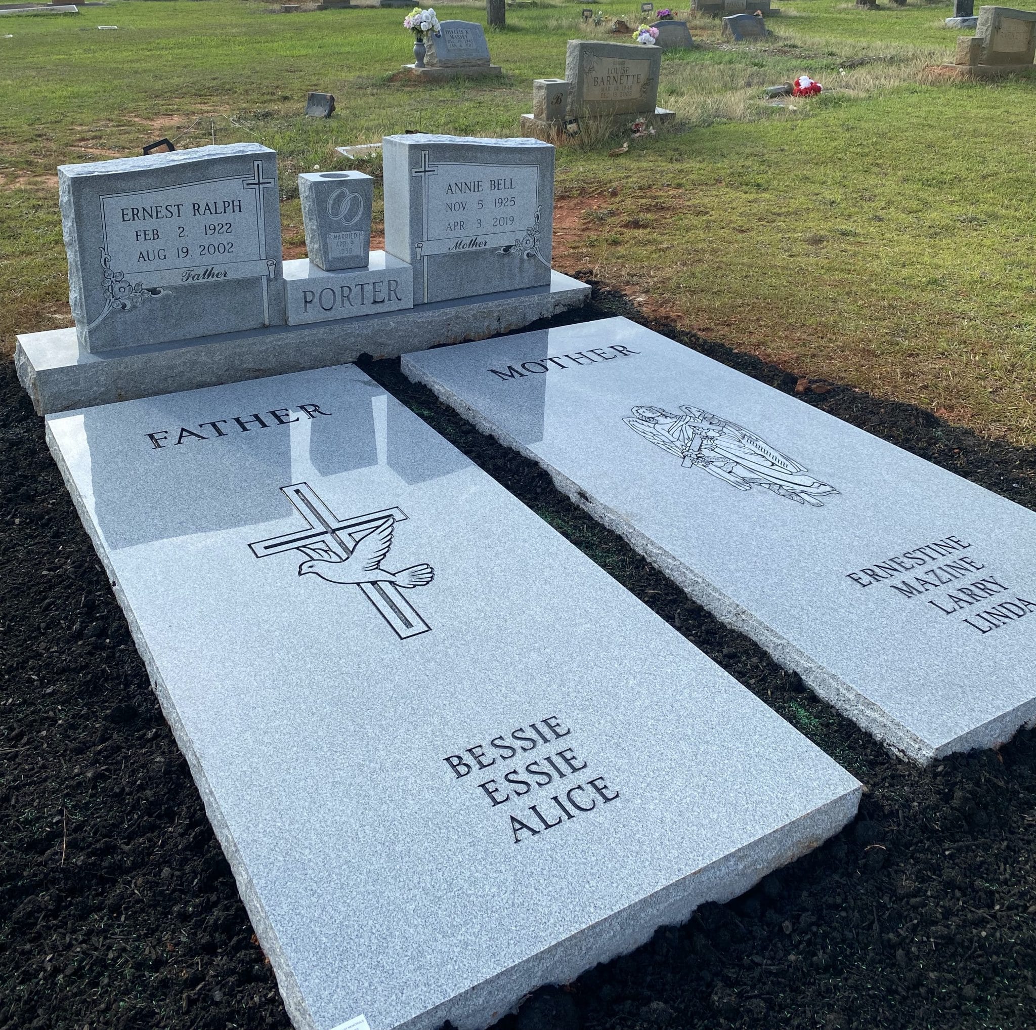 Double Wing Monument & Ledger Package - CUS- 000 - East Coast Memorials